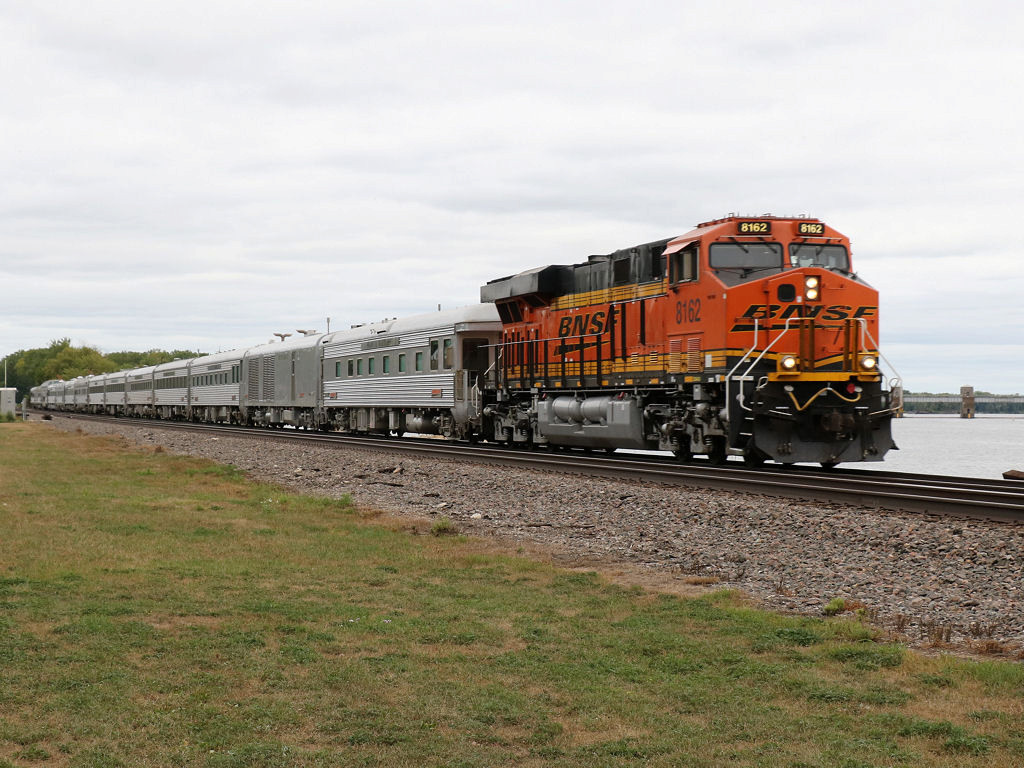 BNSF 8162